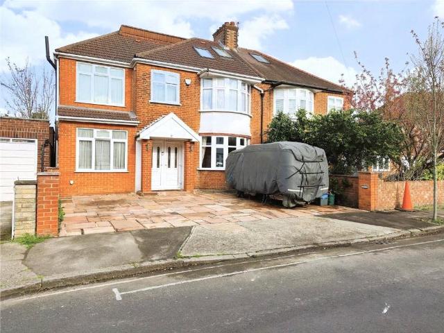 5 bedroom semi detached house for sale