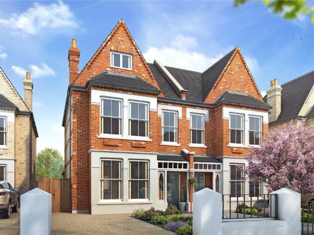 5 bedroom semi detached house for sale