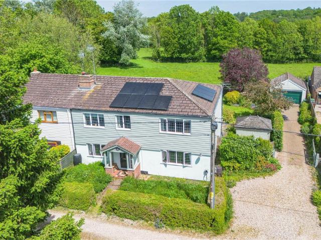 5 bedroom semi detached house for sale