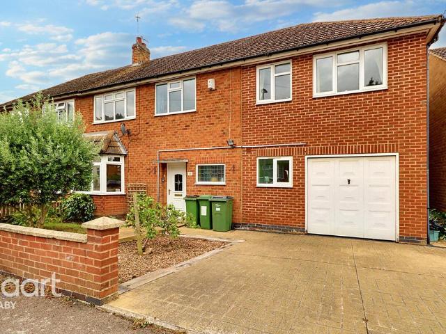 5 bedroom semi detached house for sale