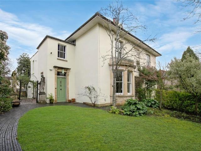 5 bedroom semi detached house for sale