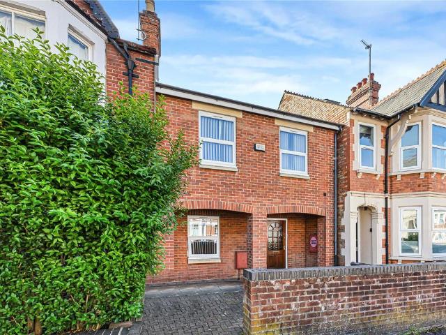 5 bedroom semi detached house for sale