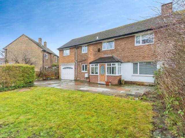 5 bedroom semi detached house for sale