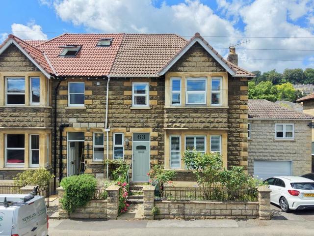5 bedroom semi detached house for sale
