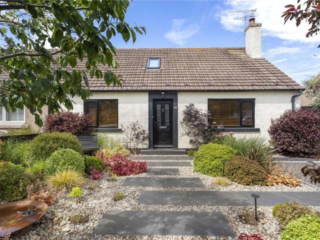5 bedroom semi detached house for sale