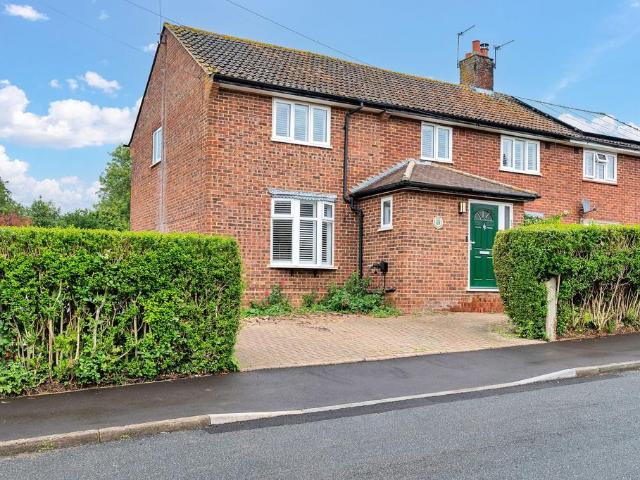 5 bedroom semi detached house for sale