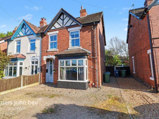 5 bedroom semi detached house for sale