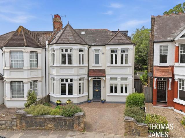 5 bedroom semi detached house for sale