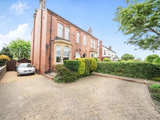 5 bedroom semi detached house for sale
