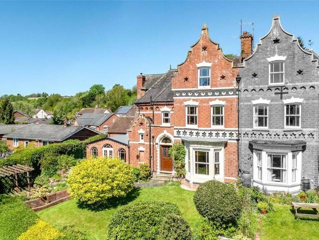 5 bedroom semi detached house for sale