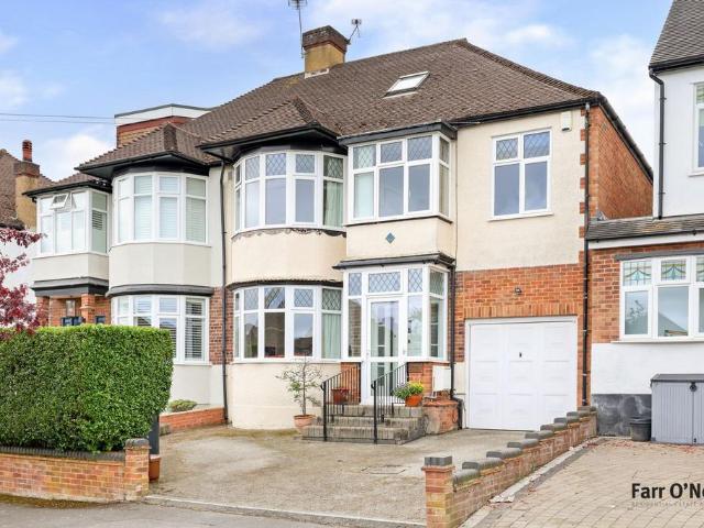 5 bedroom semi detached house for sale