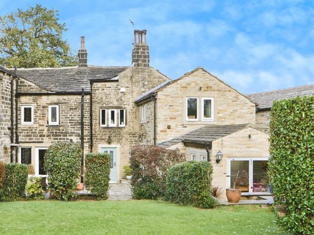 5 bedroom semi detached house for sale