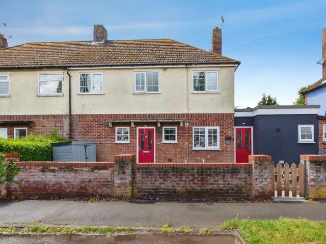 5 bedroom semi detached house for sale