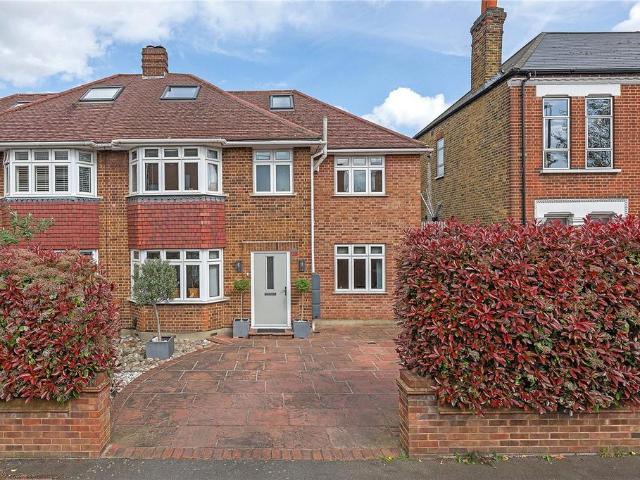 5 bedroom semi detached house for sale