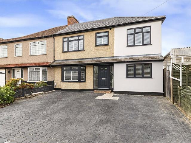 5 bedroom semi detached house for sale