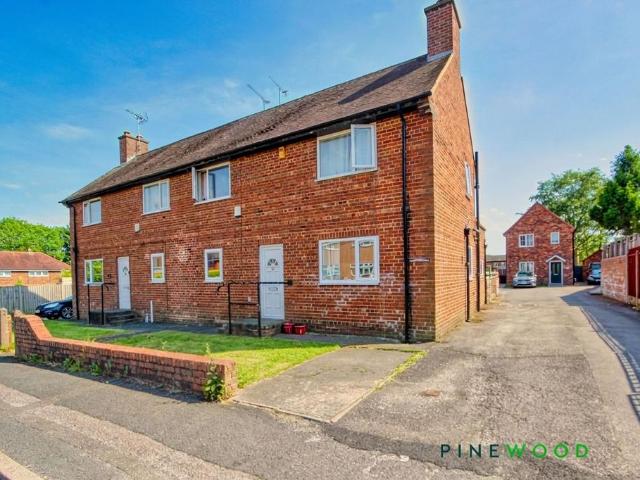 5 bedroom semi detached house for sale