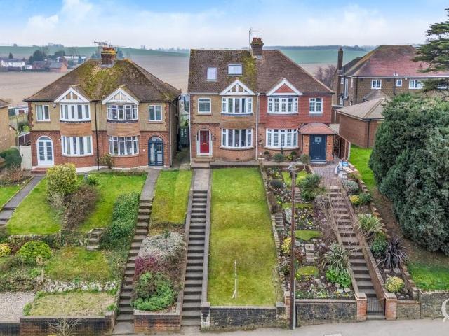 5 bedroom semi detached house for sale