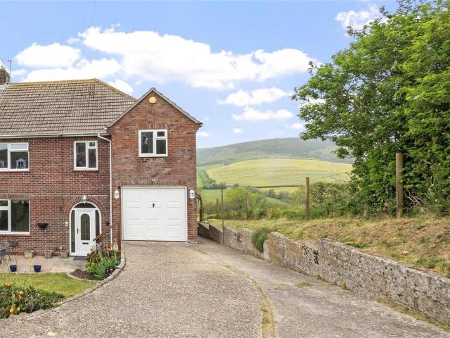 5 bedroom semi detached house for sale