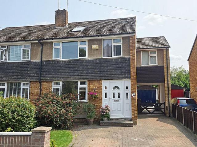 5 bedroom semi detached house for sale