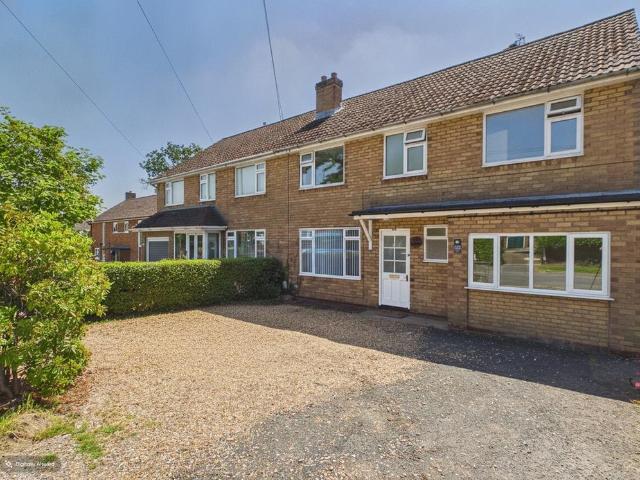 5 bedroom semi detached house for sale