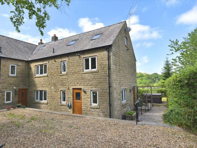 5 bedroom semi detached house for sale