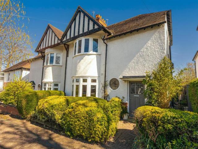 5 bedroom semi detached house for sale