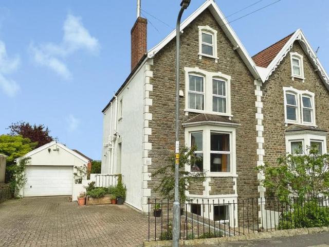 5 bedroom semi detached house for sale