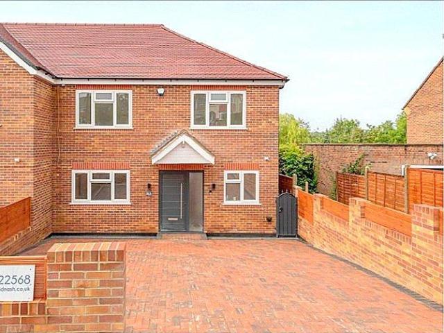 5 bedroom semi detached house for sale