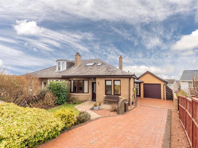 5 bedroom semi detached house for sale