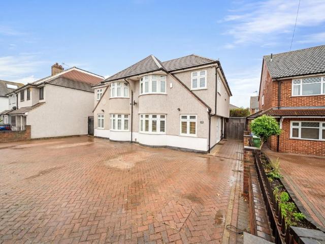 5 bedroom semi detached house for sale