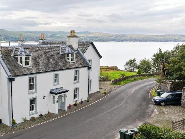 5 bedroom semi detached house for sale
