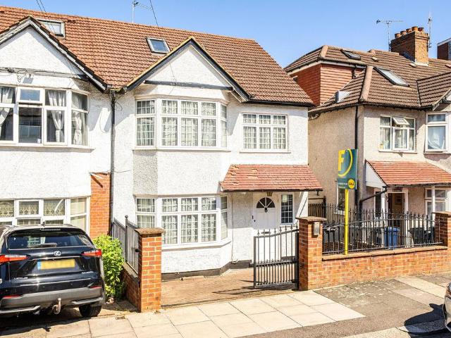 5 bedroom semi detached house for sale