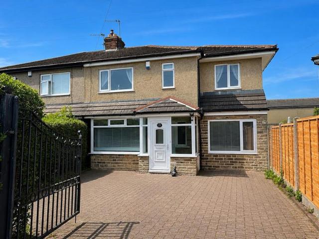 5 bedroom semi detached house for sale