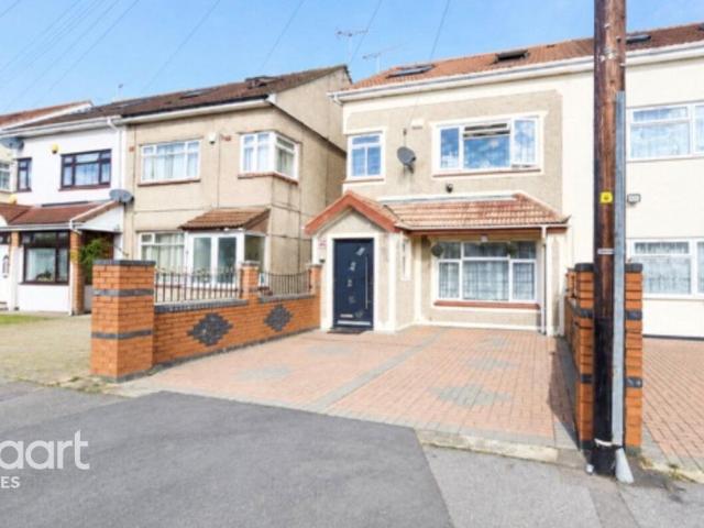 5 bedroom semi detached house for sale