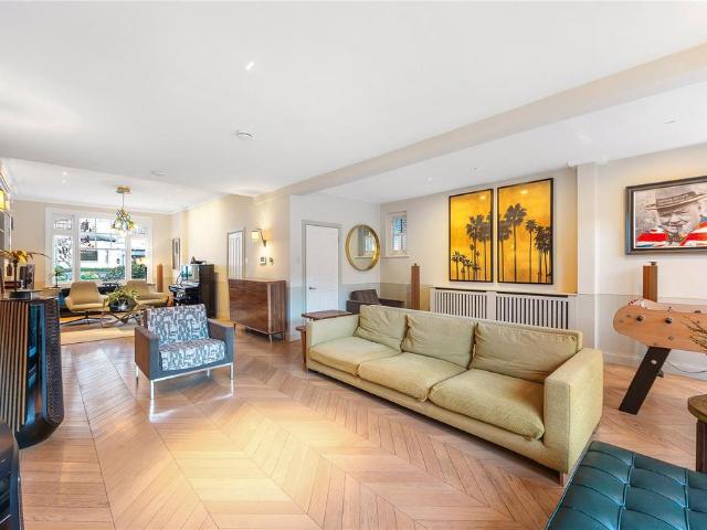 5 bedroom semi detached house for sale