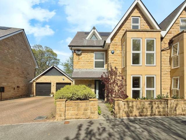 5 bedroom semi detached house for sale