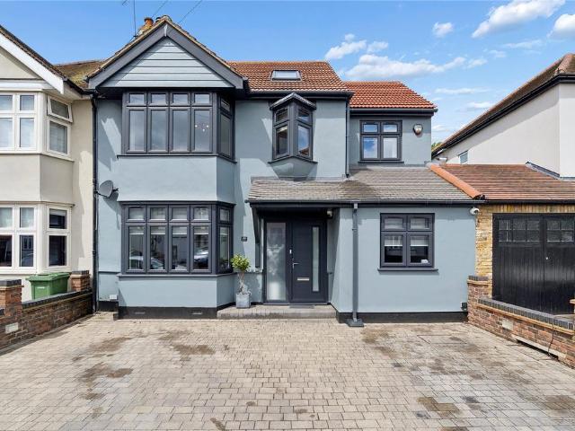 5 bedroom semi detached house for sale