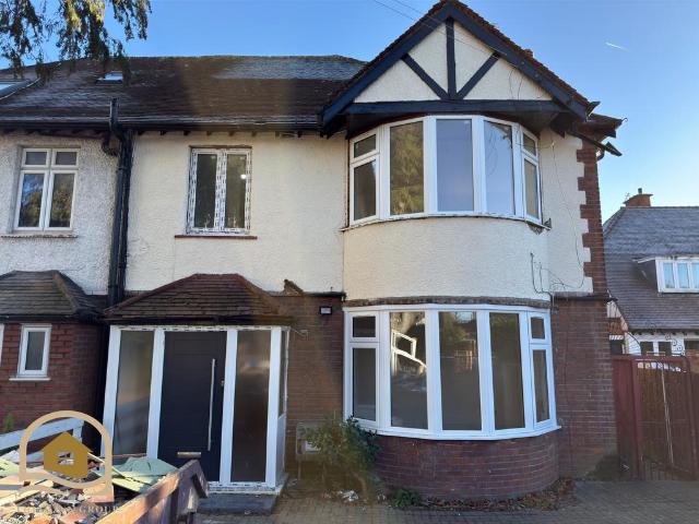 5 bedroom semi detached house for sale