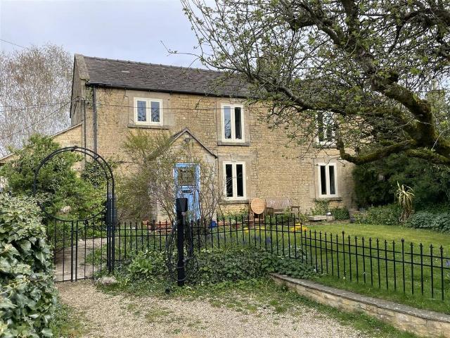 5 bedroom semi detached house for sale