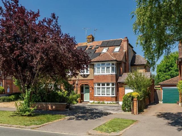5 bedroom semi detached house for sale