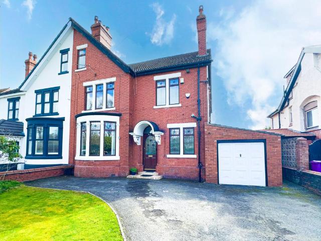 5 bedroom semi detached house for sale