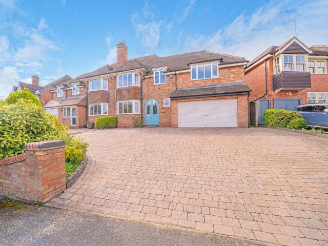 5 bedroom semi detached house for sale