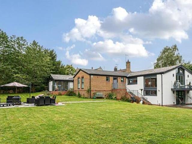 5 Bedroom Semi detached House For Sale In Tewkesbury