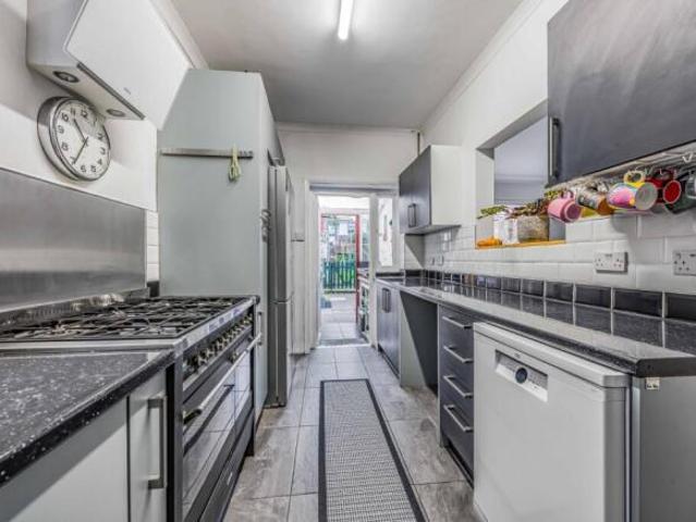 5 bedroom semi detached house for sale in Thurbern Road, Portsmouth, Hampshire, PO2