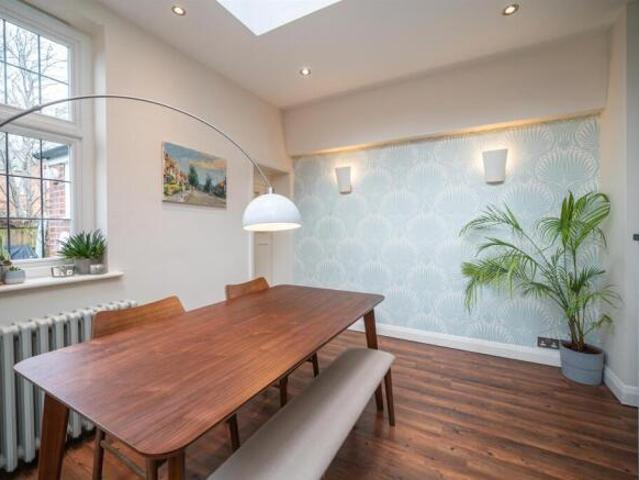 5 bedroom semi detached house for sale in Upton Avenue, St. Albans, AL3