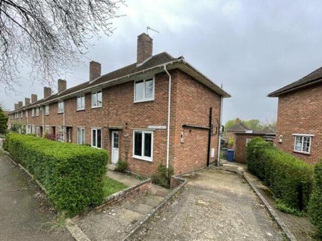 5 Bedroom Semi detached House For Sale In Very Close To The Uea