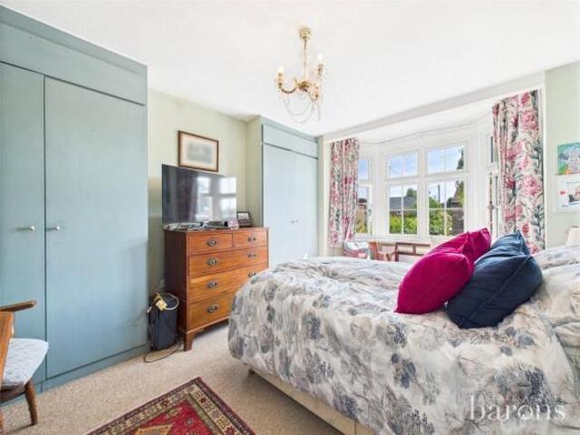 5 bedroom semi detached house for sale in Vyne Road, Basingstoke, Hampshire, RG21