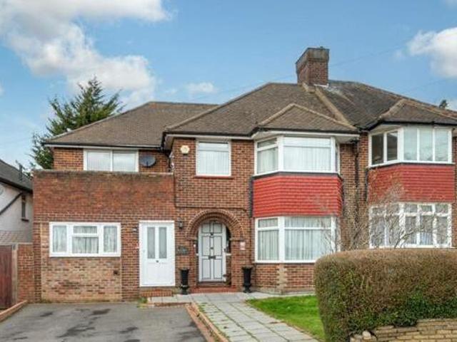 5 Bedroom Semi detached House For Sale In Wembley Park, Wembley