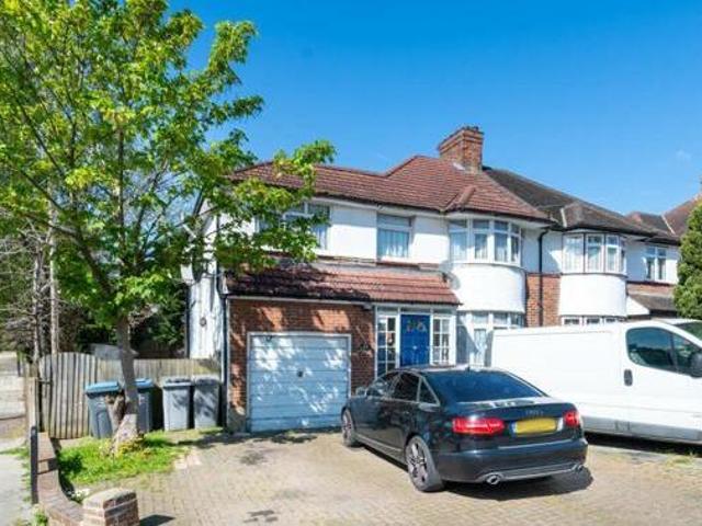 5 Bedroom Semi detached House For Sale In Wembley Park, Wembley