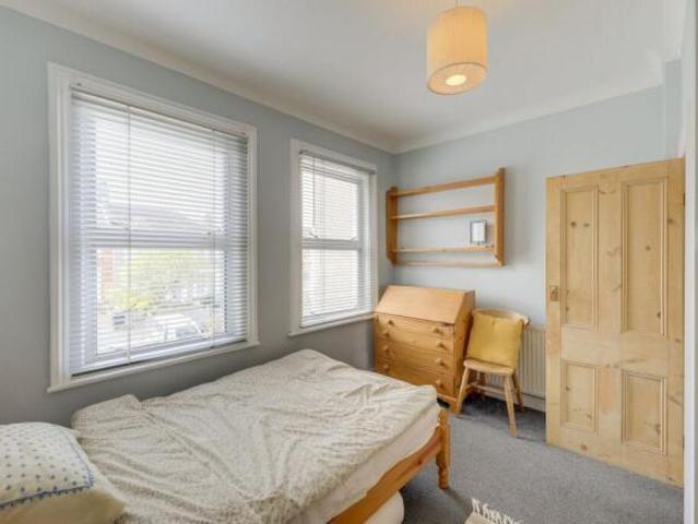 5 bedroom semi detached house for sale in Wellmeadow Road, Catford, SE6
